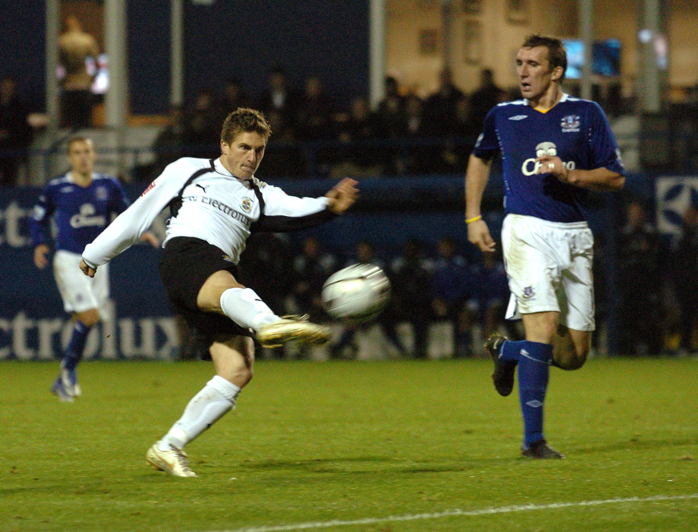 Luton Town FC vs Everton (31st Oct 2007) | Hatters Heritage | A History ...