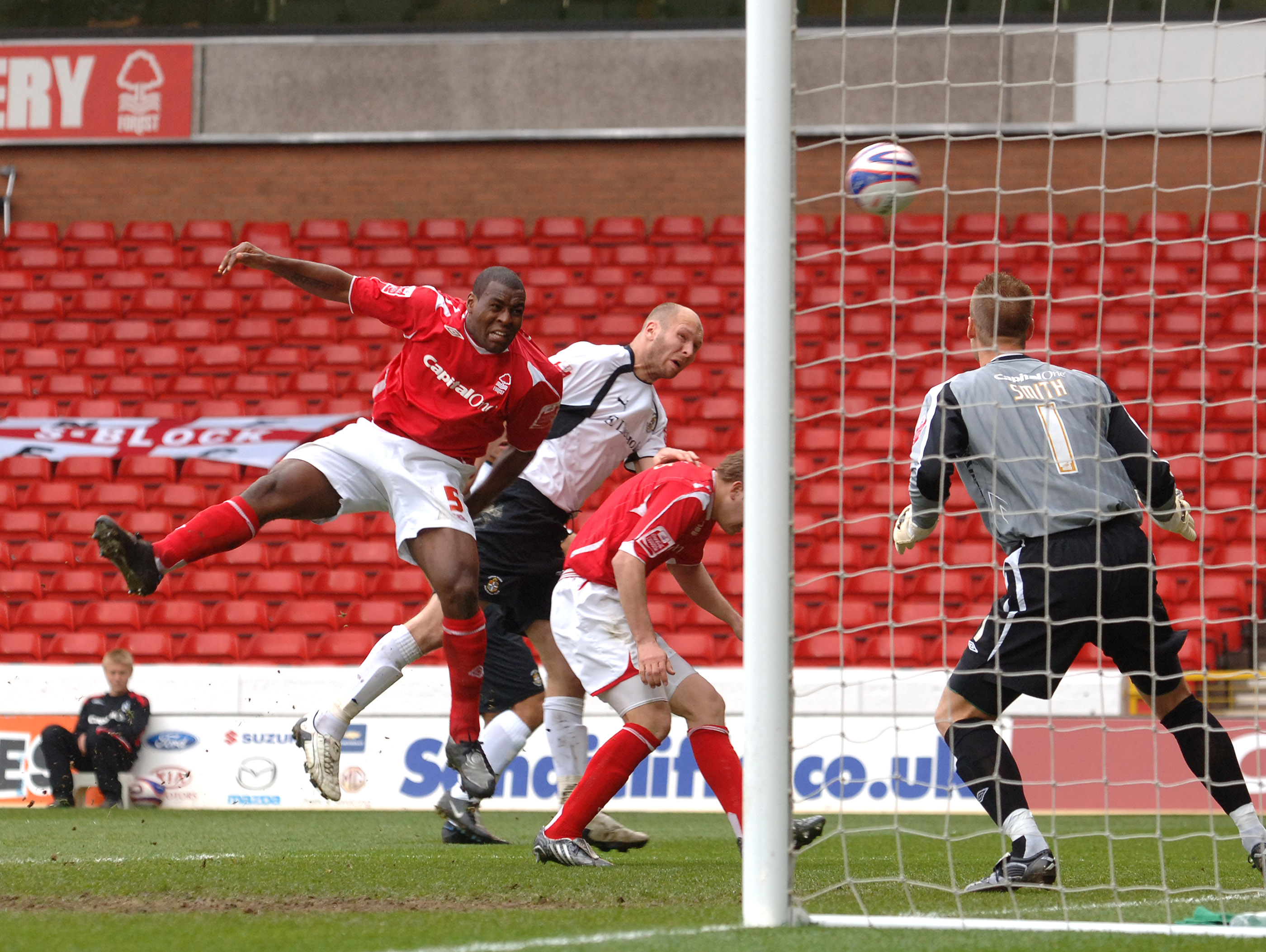 Nottingham Forest vs Luton Town FC (19th Apr 2008) | Hatters Heritage ...