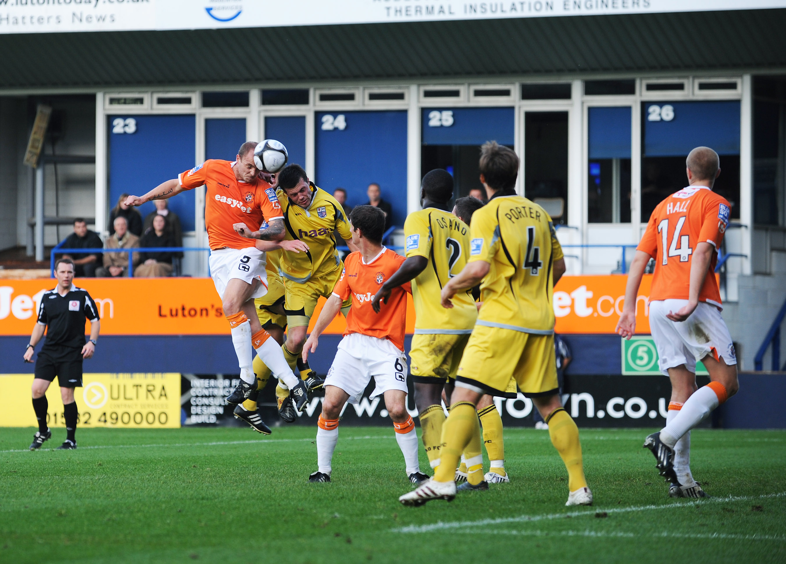 Luton Town FC vs Rushden & Diamonds (31st Oct 2009) | Hatters Heritage ...