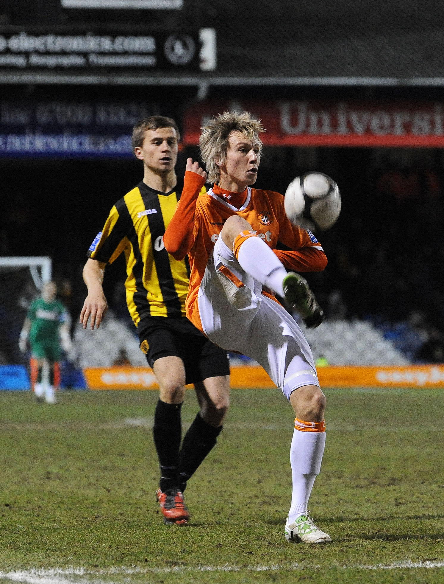 Luton Town FC vs Gloucester City (4th Feb 2011) | Hatters Heritage | A ...