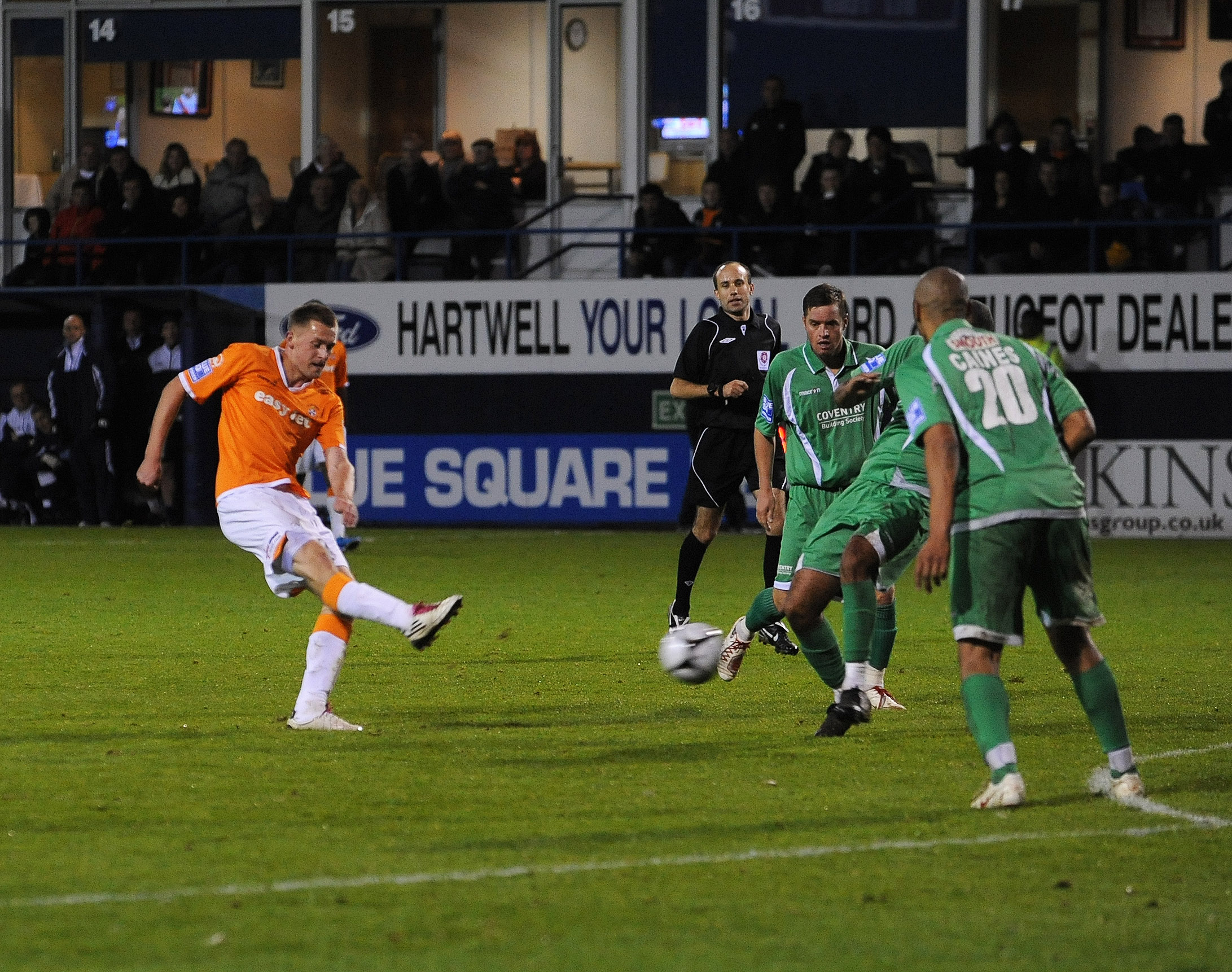 Dan Walker | Hatters Heritage | A History of Luton Town FC