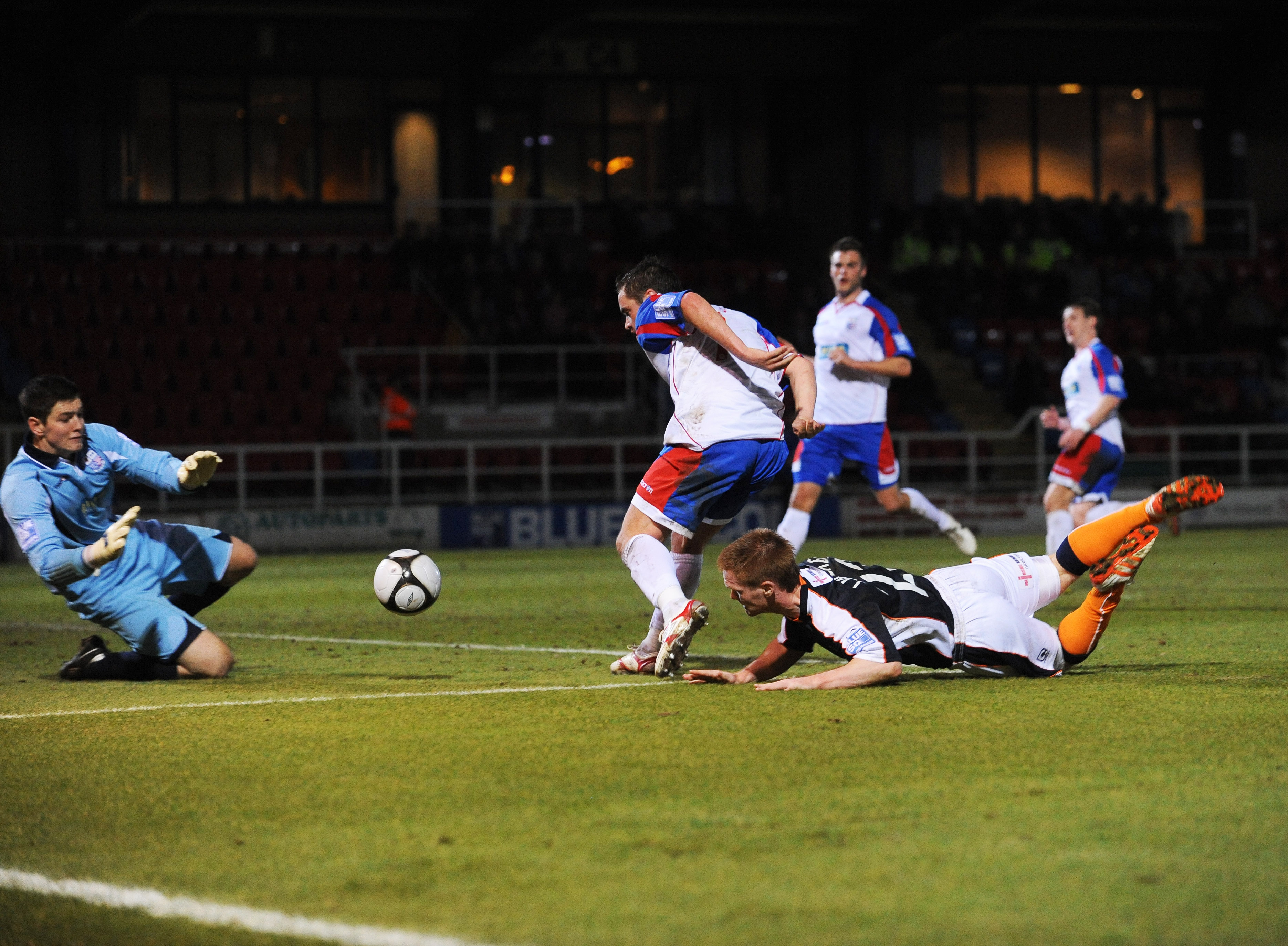 Jason Walker | Hatters Heritage | A History of Luton Town FC