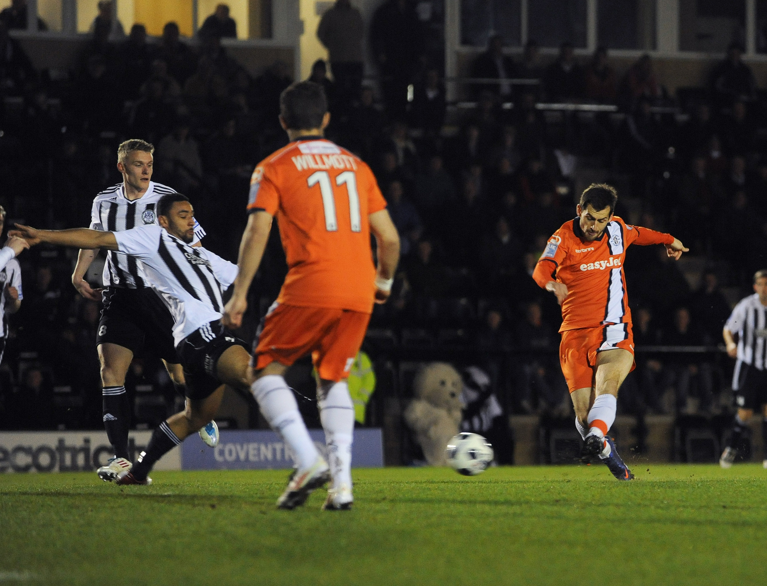 Alex Lawless | Hatters Heritage | A History of Luton Town FC