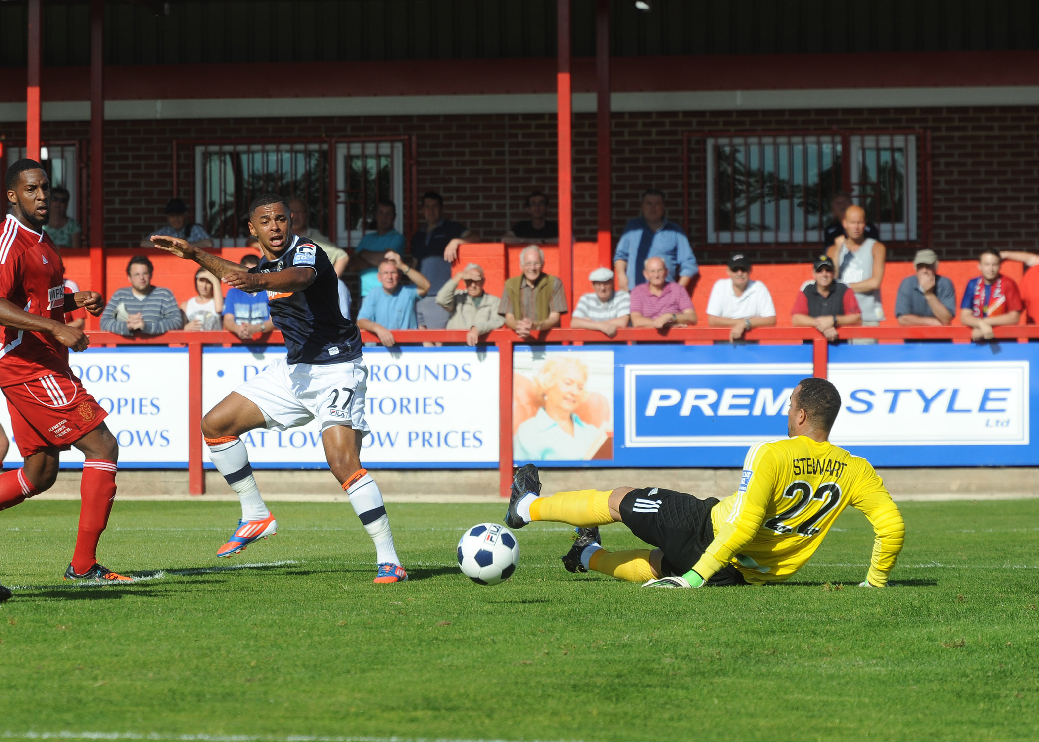 Alfreton Town vs Luton Town FC (8th Sep 2012) | Hatters Heritage | A ...