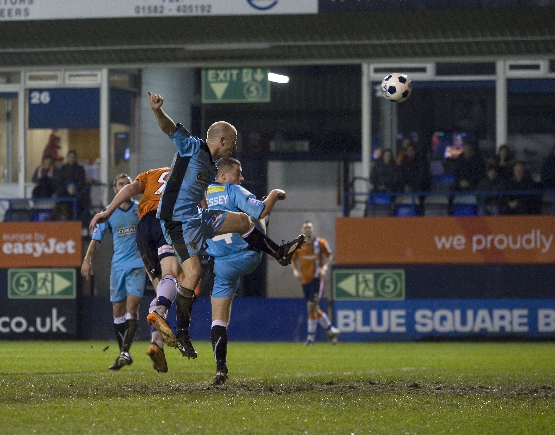 Luton Town FC vs Barrow (8th Jan 2013) | Hatters Heritage | A History ...