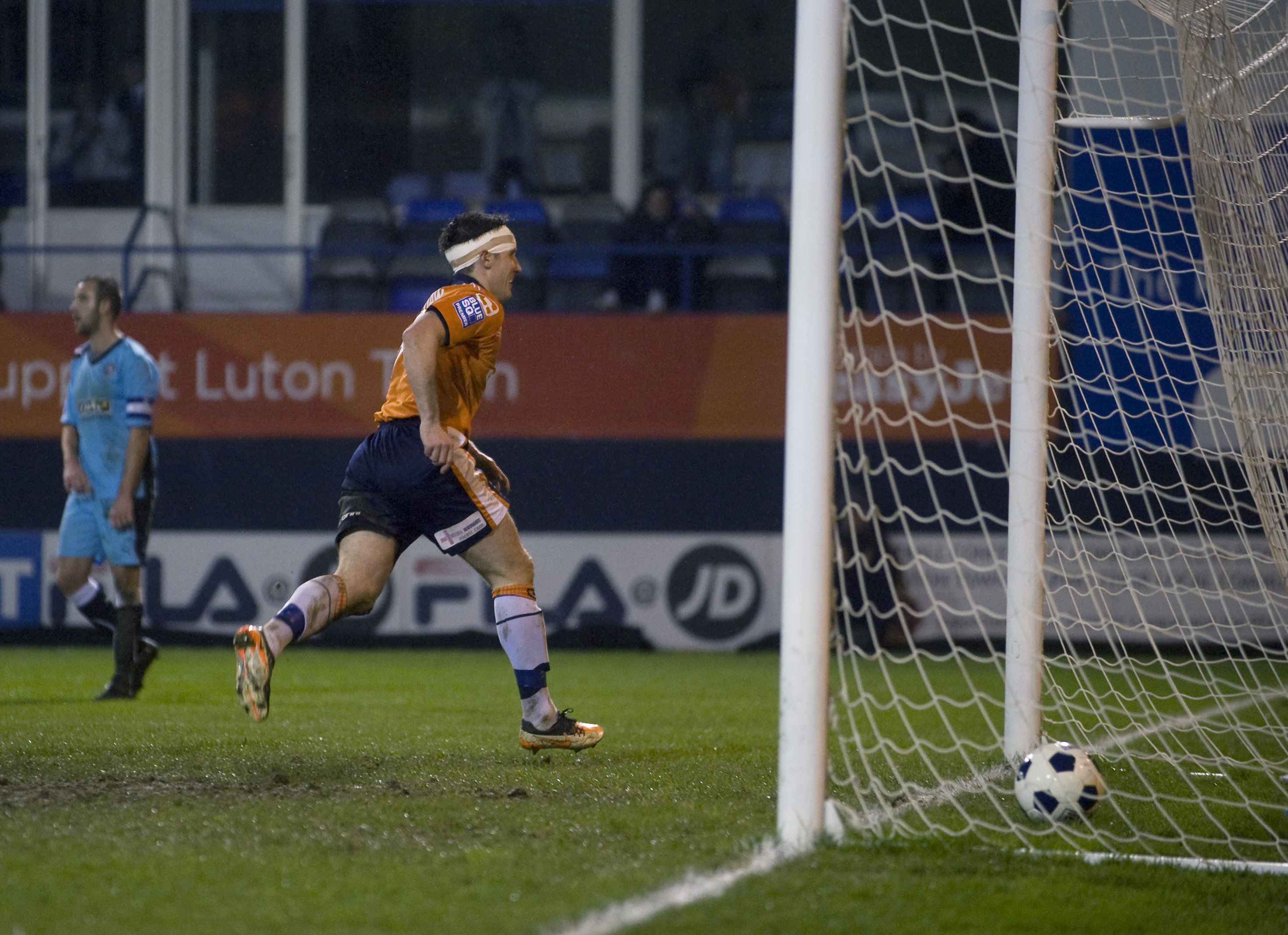 Luton Town FC vs Barrow (8th Jan 2013) | Hatters Heritage | A History ...