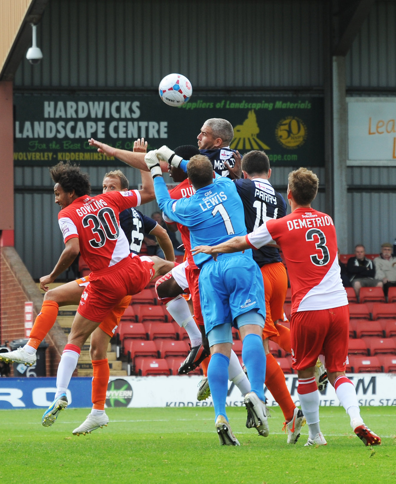Steve McNulty | Hatters Heritage | A History of Luton Town FC
