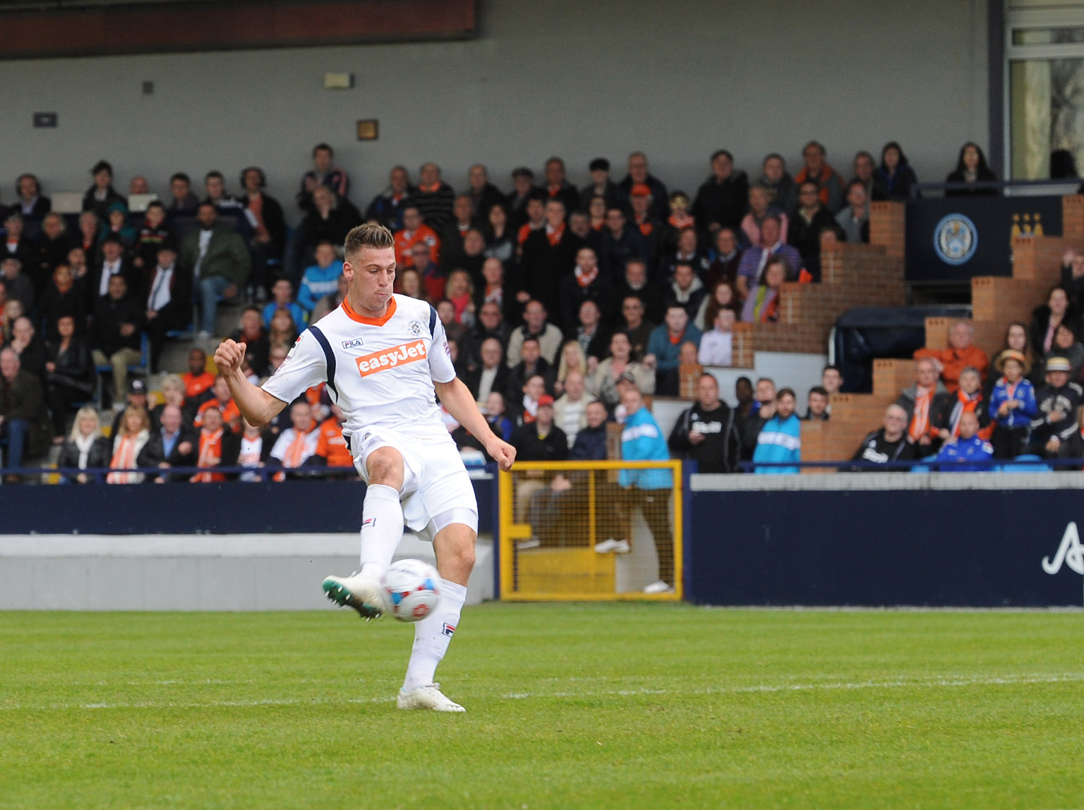 Alex Wall | Hatters Heritage | A History of Luton Town FC