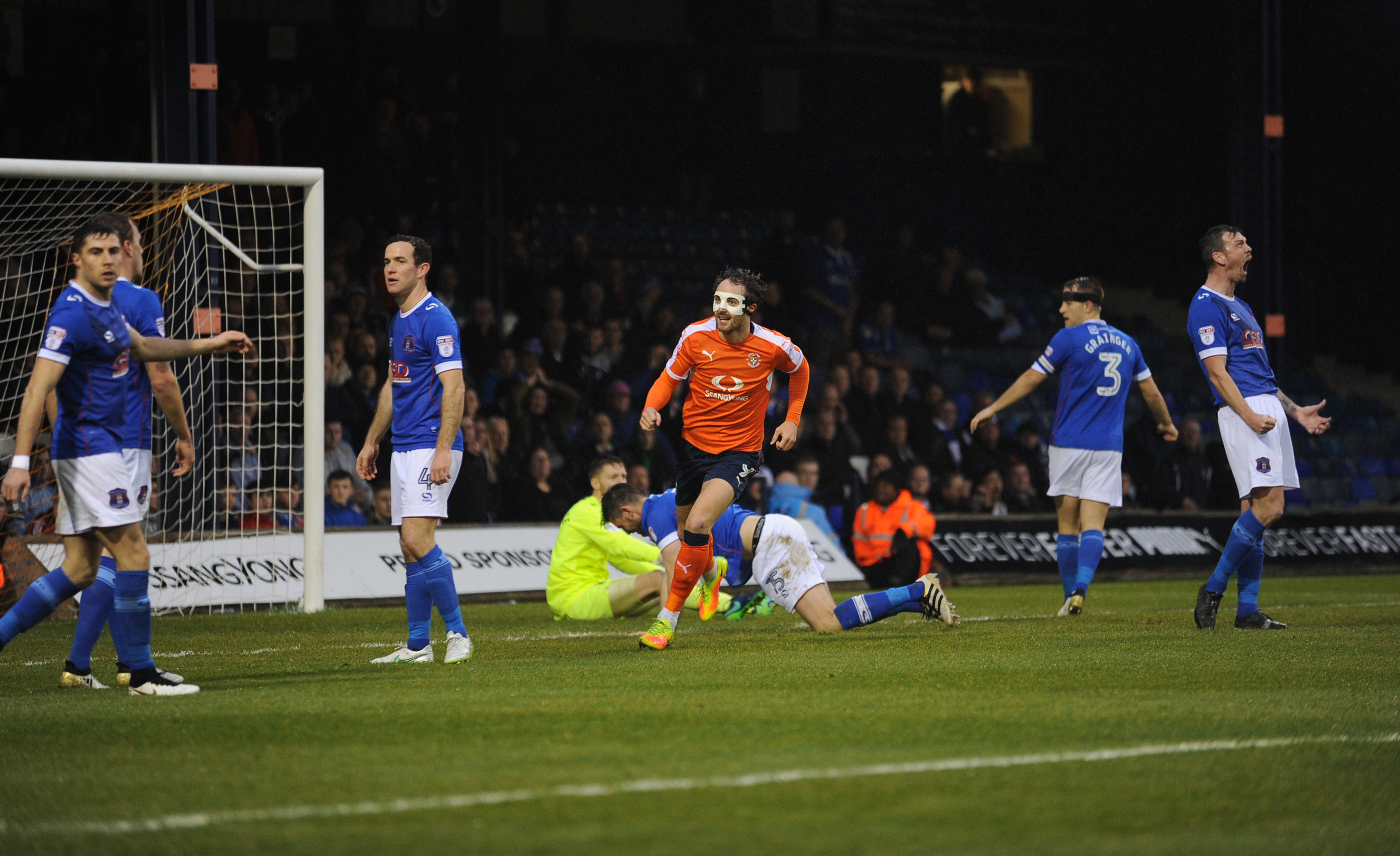 Luton Town FC vs Carlisle United (10th Dec 2016) | Hatters Heritage | A ...
