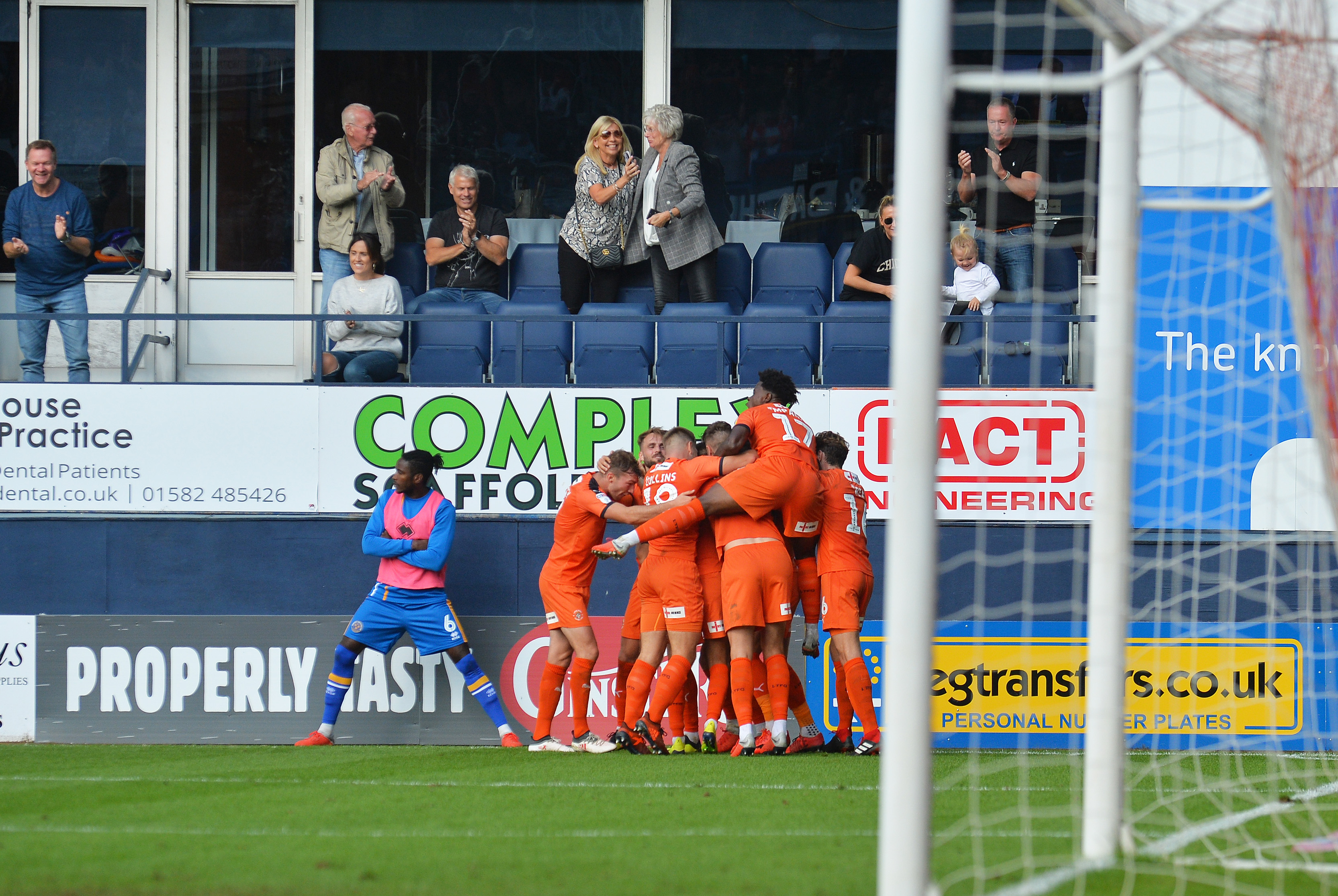 Elliot Lee | Hatters Heritage | A History of Luton Town FC
