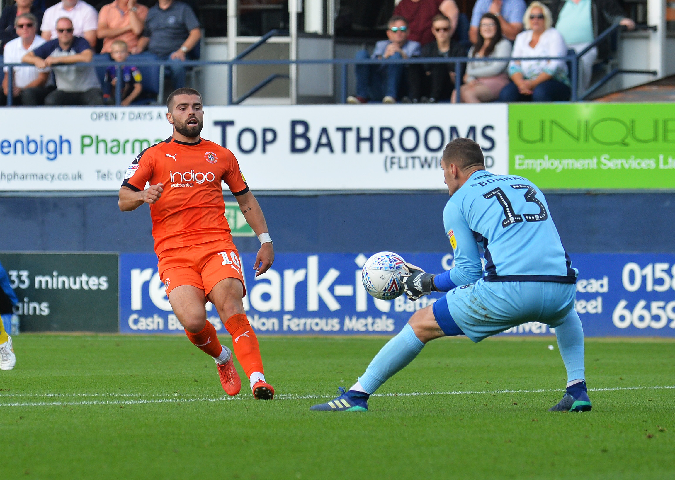 Elliot Lee | Hatters Heritage | A History of Luton Town FC