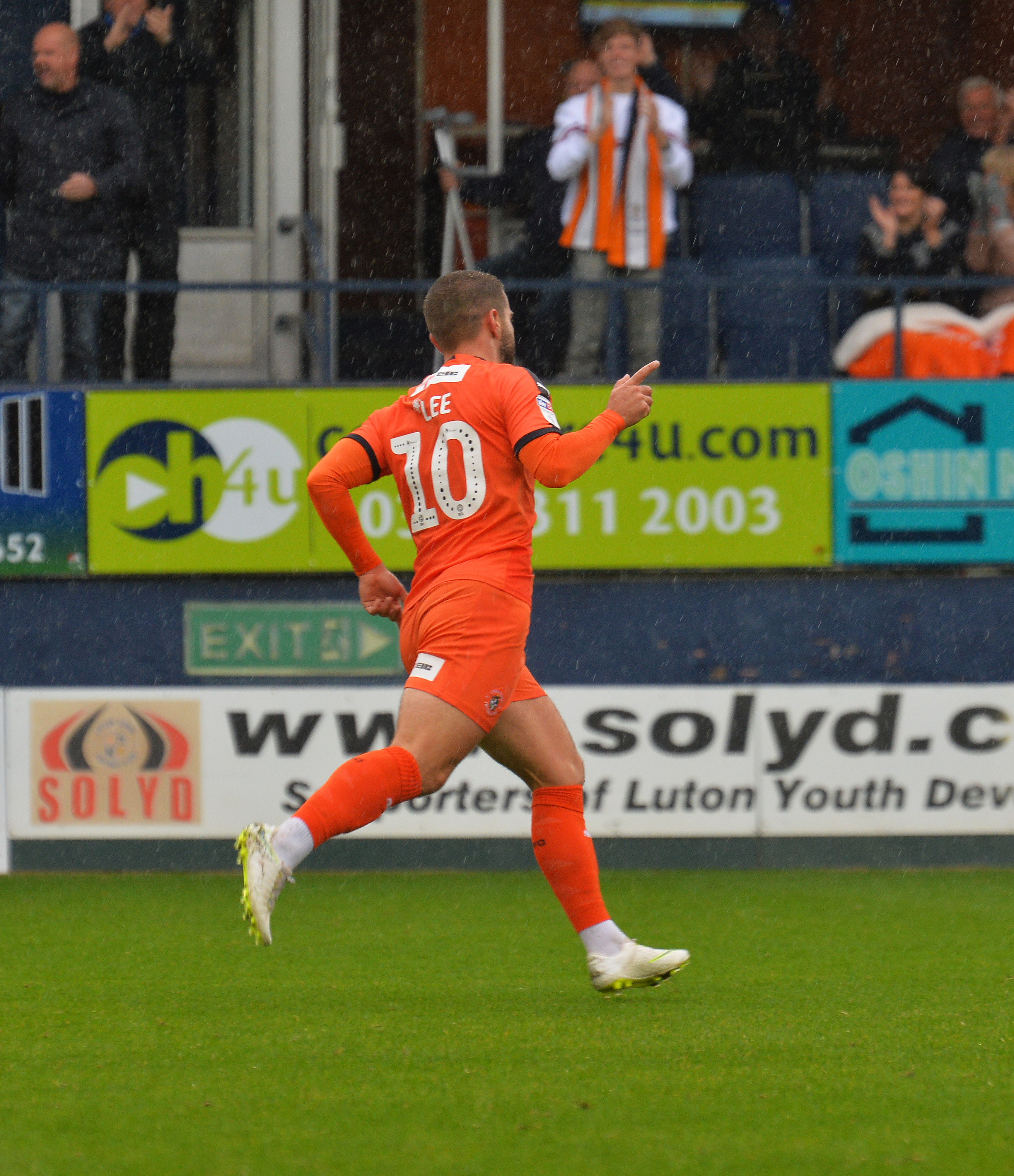 Elliot Lee | Hatters Heritage | A History of Luton Town FC