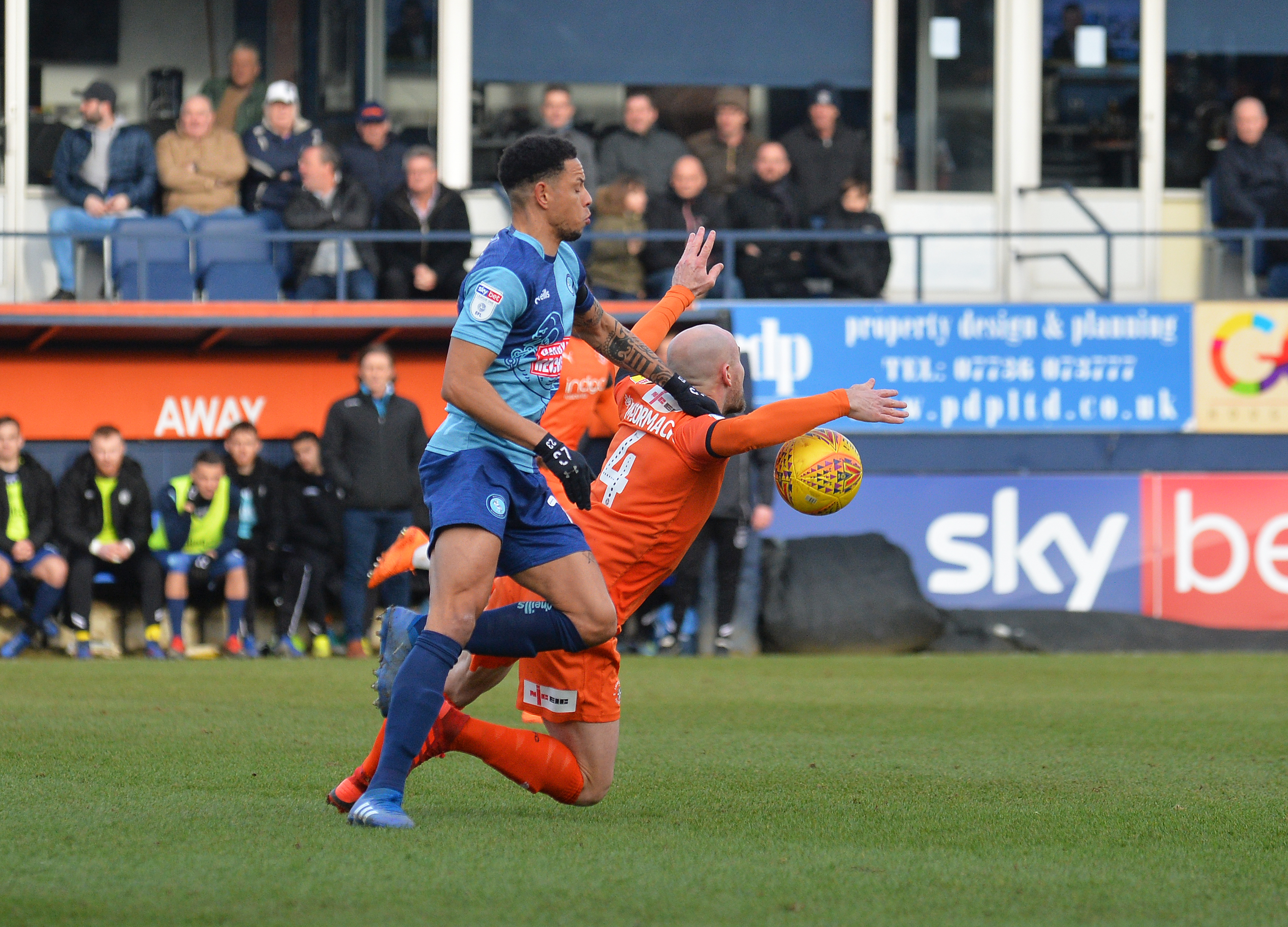 Luton Town FC vs Wycombe Wanderers (9th Feb 2019) | Hatters Heritage ...