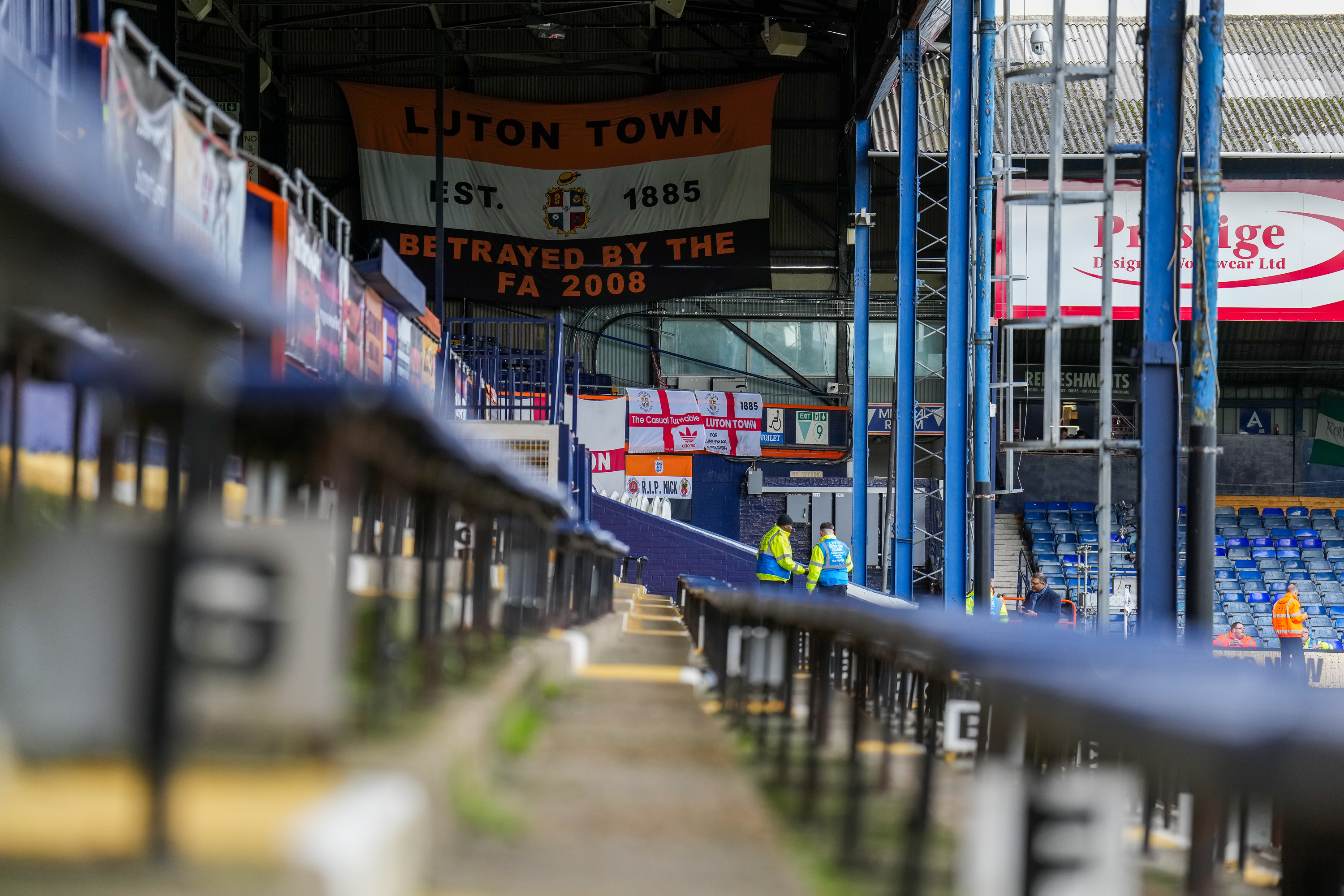 Luton Town FC vs Newcastle United (23rd Dec 2023) | Hatters Heritage ...