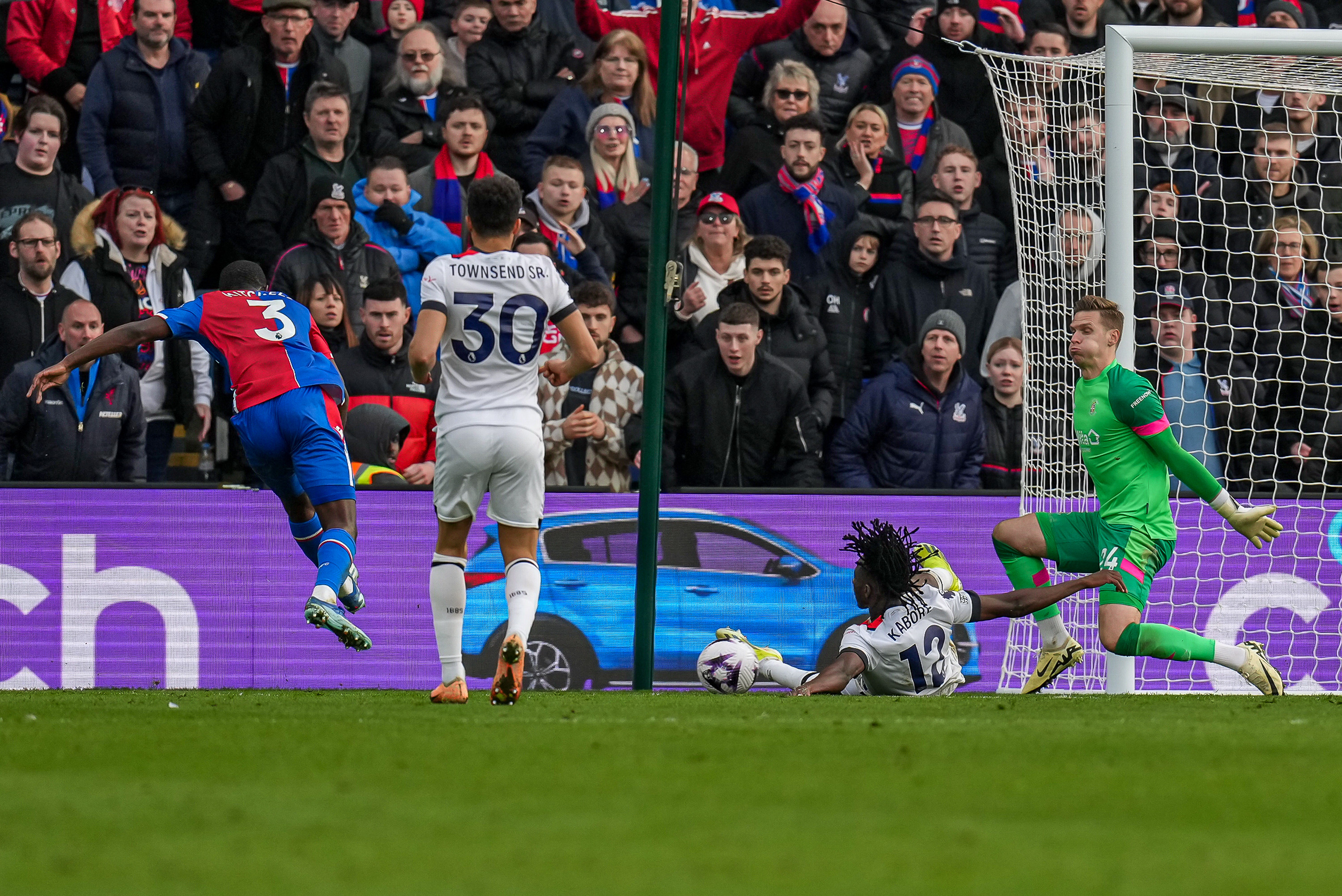 Issa Kabore | Hatters Heritage | A History of Luton Town FC