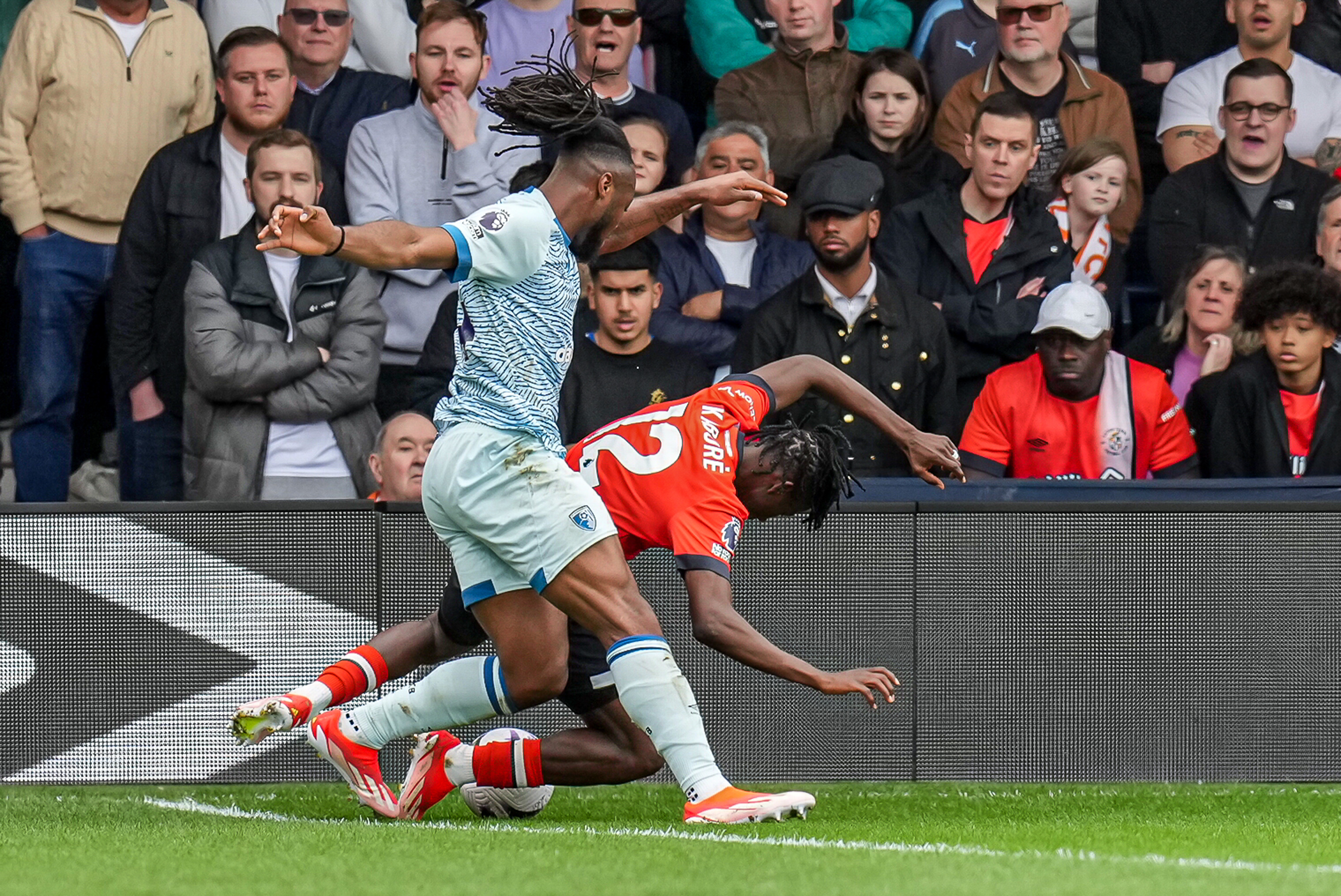 Luton Town FC vs Bournemouth (6th Apr 2024) | Hatters Heritage | A ...