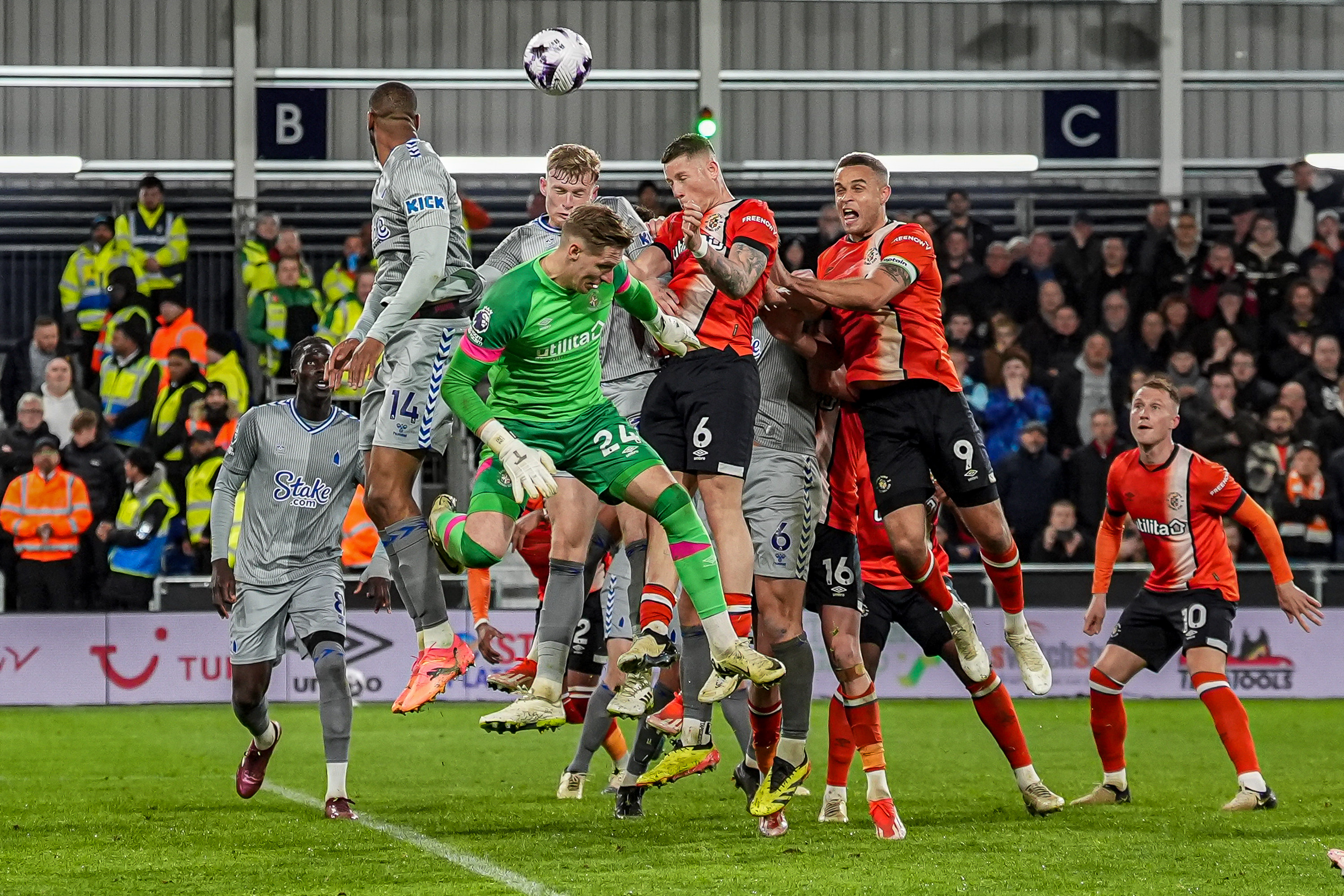 Luton Town FC vs Everton (3rd May 2024) | Hatters Heritage | A History ...