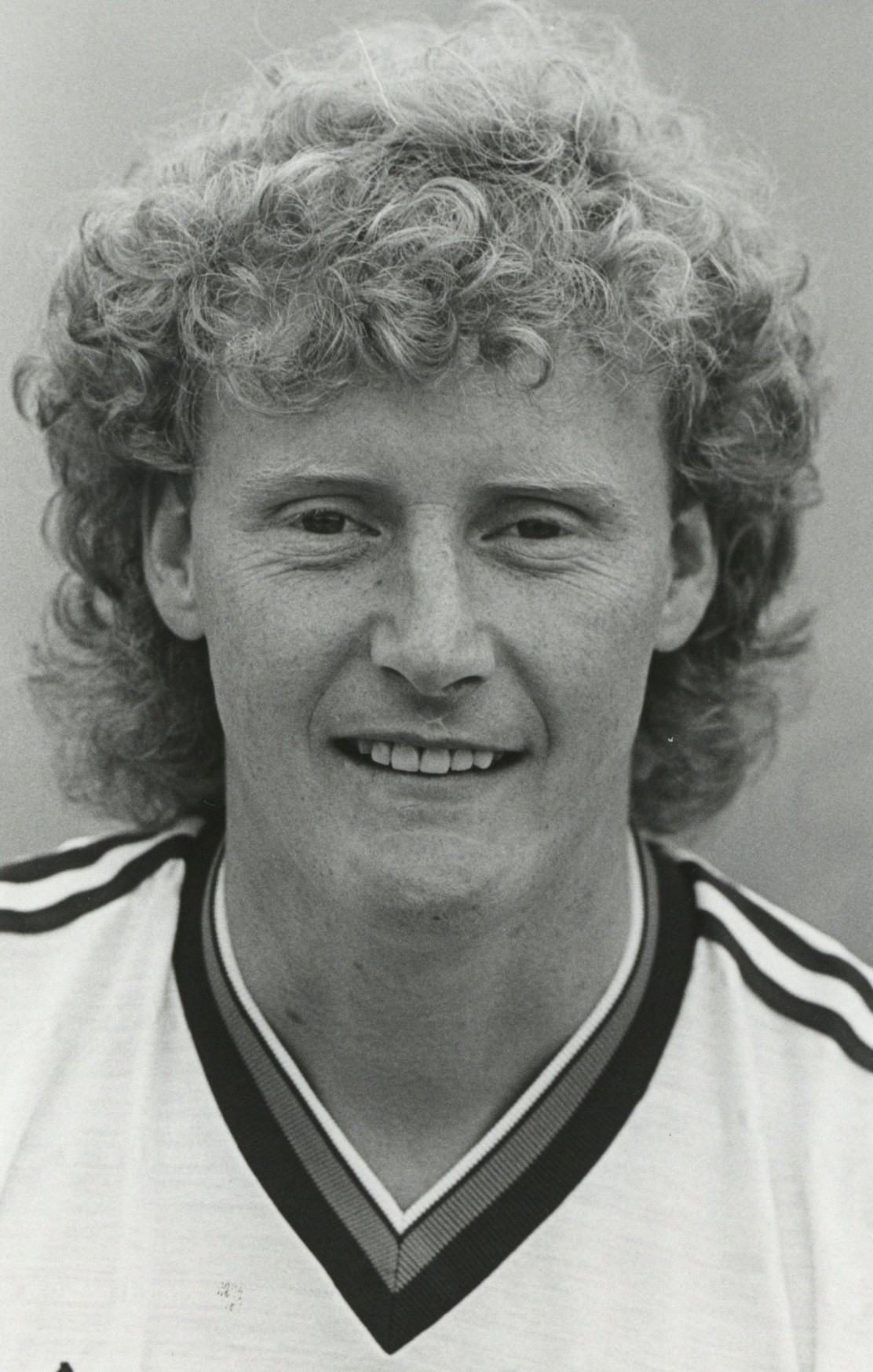 Ashley Grimes | Hatters Heritage | A History of Luton Town FC