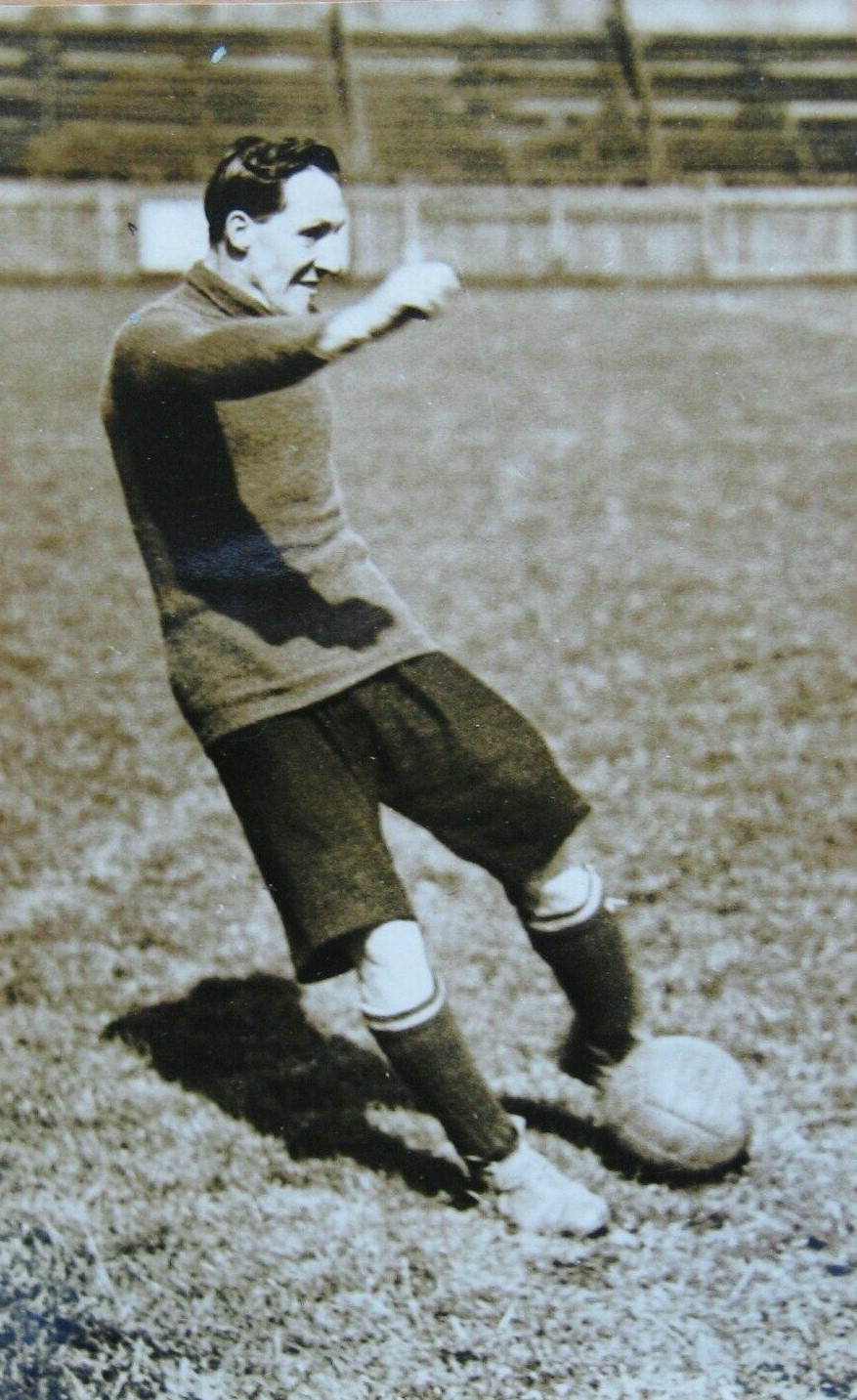 Bill Molyneux | Hatters Heritage | A History of Luton Town FC