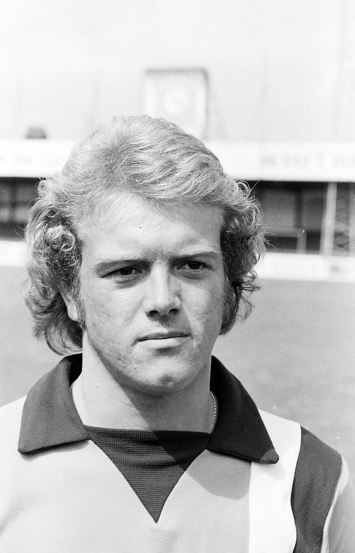 Billy Holmes | Hatters Heritage | A History of Luton Town FC