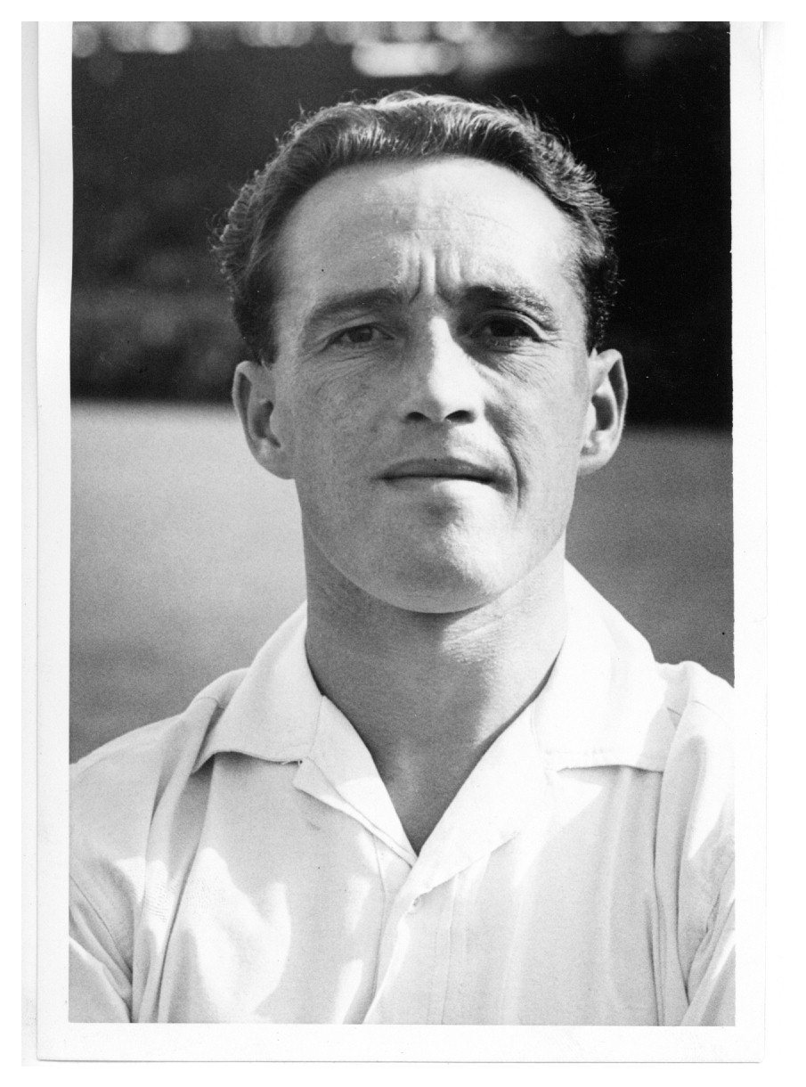 Billy Waugh | Hatters Heritage | A History of Luton Town FC