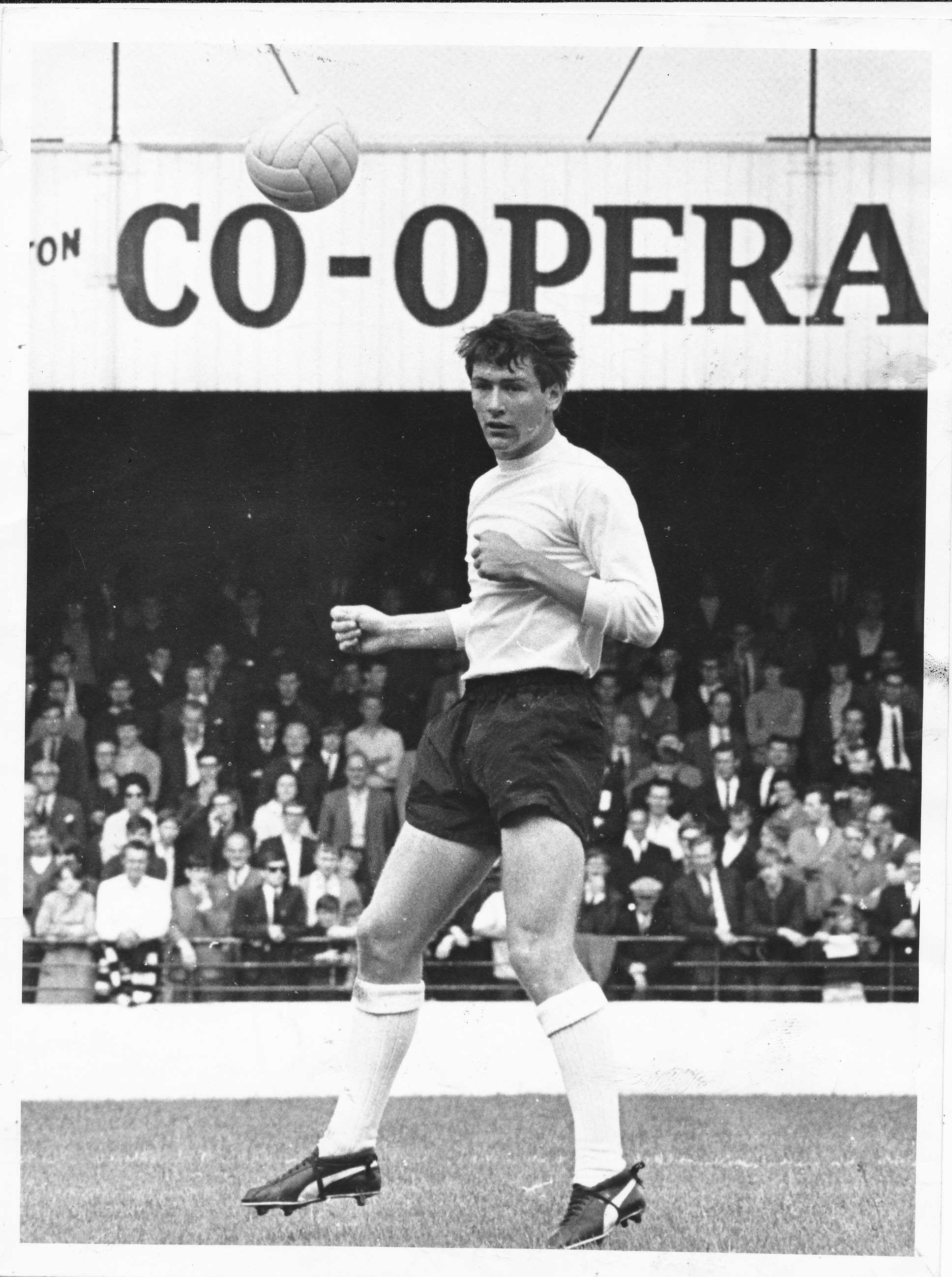 Bruce Rioch | Hatters Heritage | A History of Luton Town FC