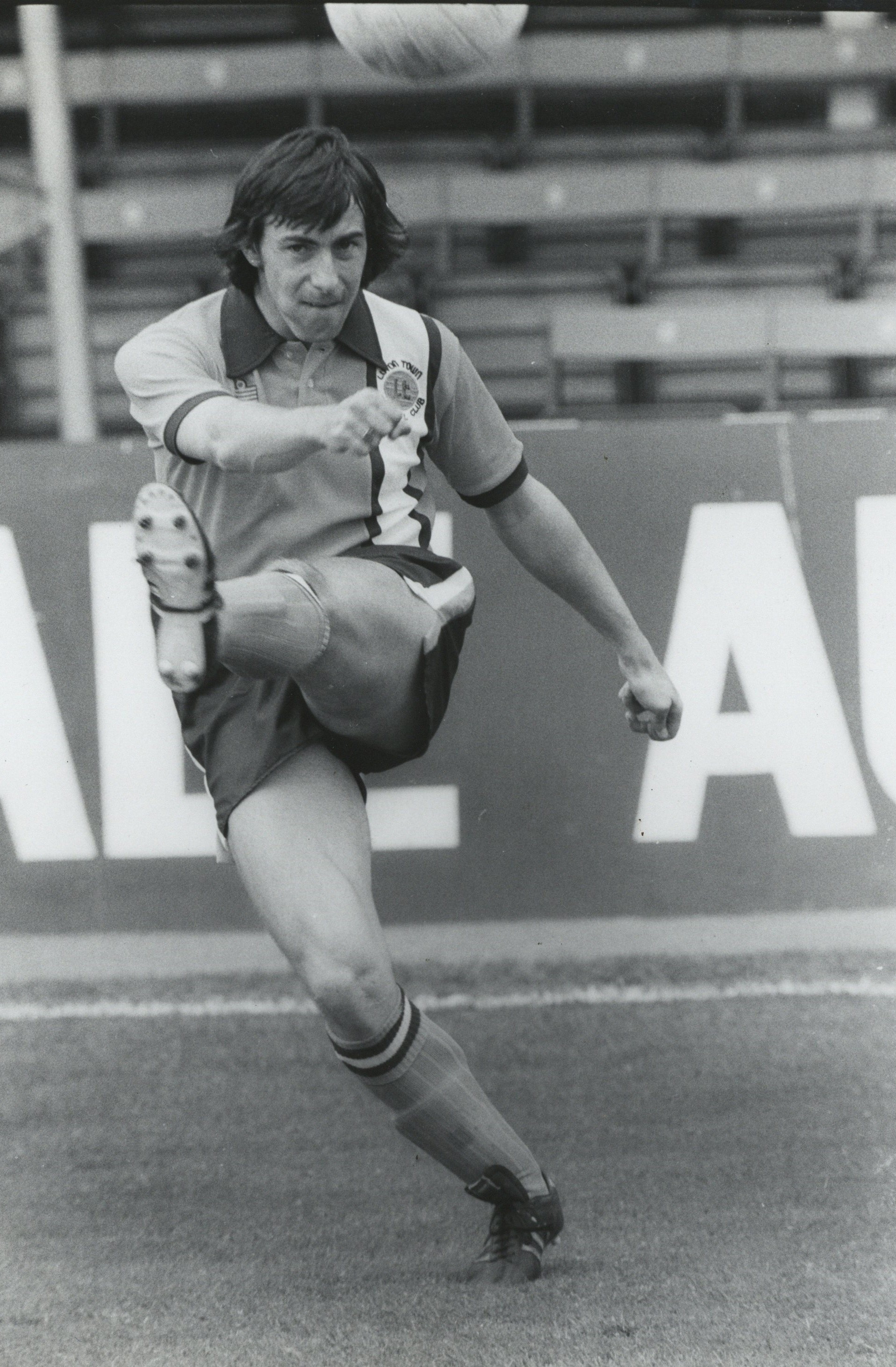 Gordon Hindson | Hatters Heritage | A History of Luton Town FC