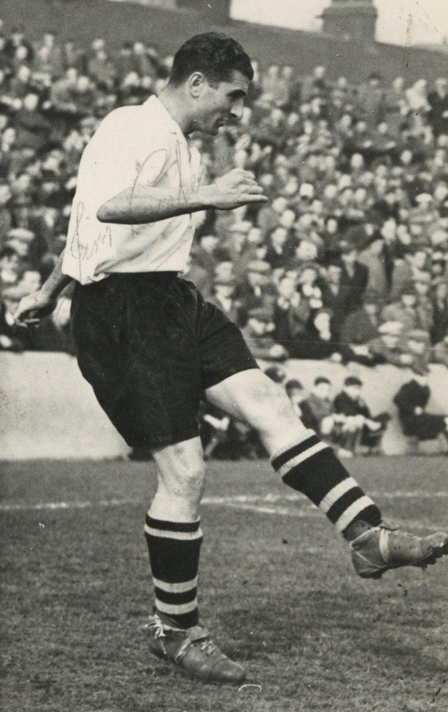 Jim Pemberton | Hatters Heritage | A History of Luton Town FC