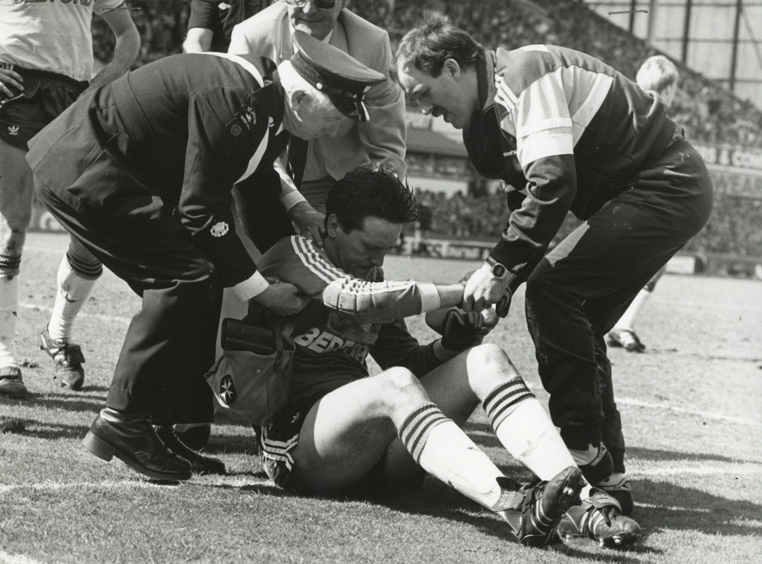 Les Sealey | Hatters Heritage | A History of Luton Town FC