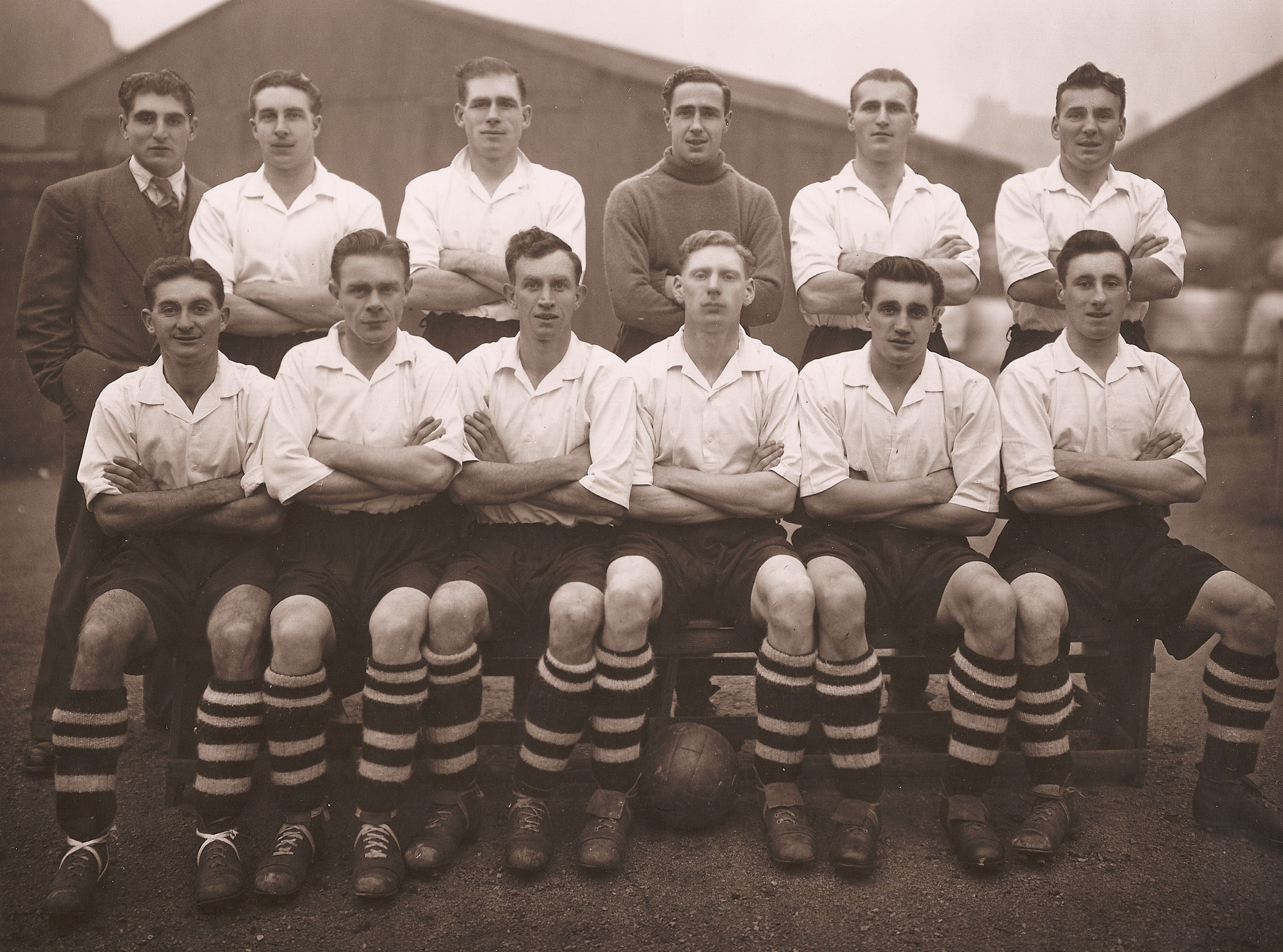 Luton Town Team Photo 1950-51 | Hatters Heritage | A History of Luton ...