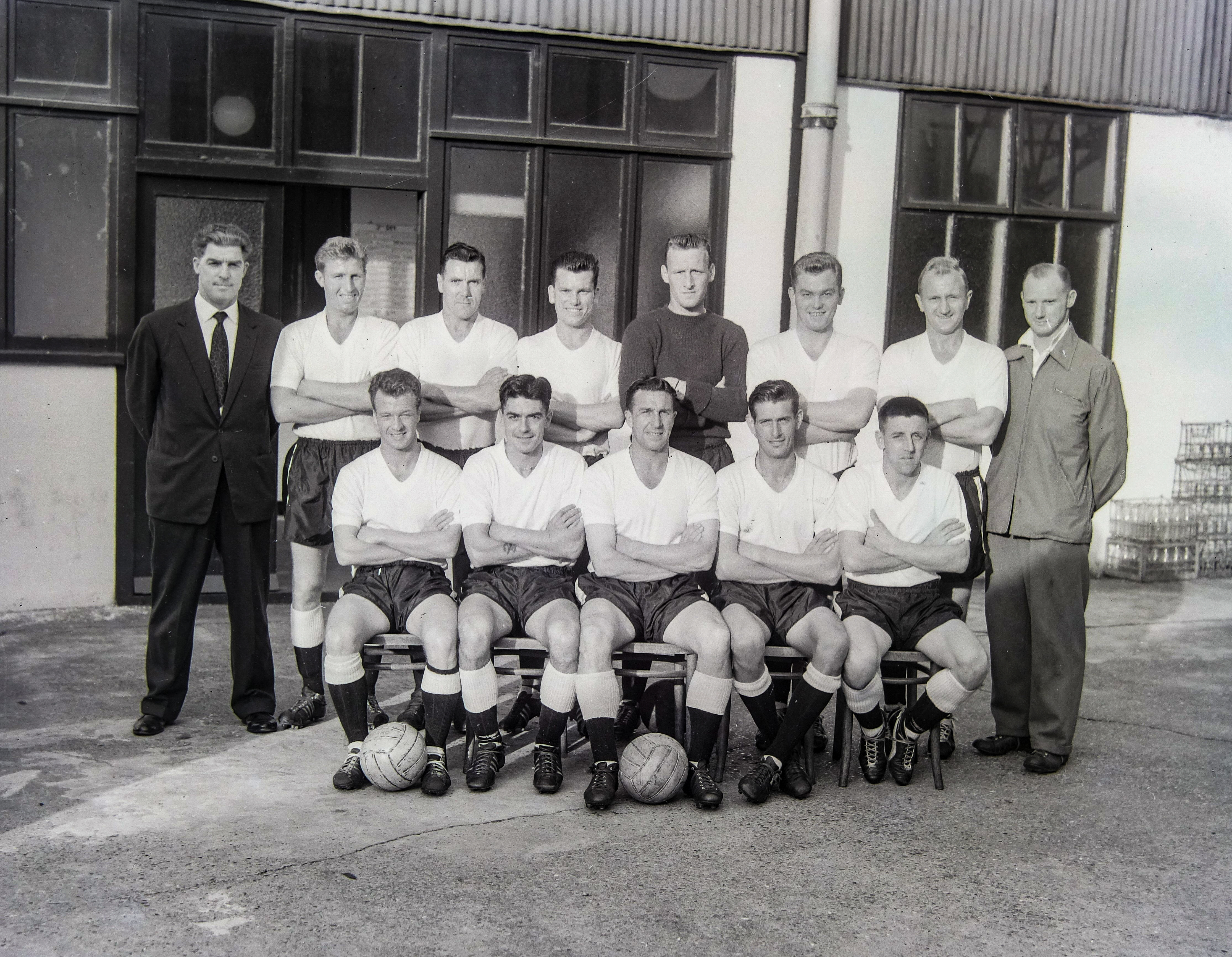 Luton Town Team Photo 1960-61 5 | Hatters Heritage | A History of Luton ...