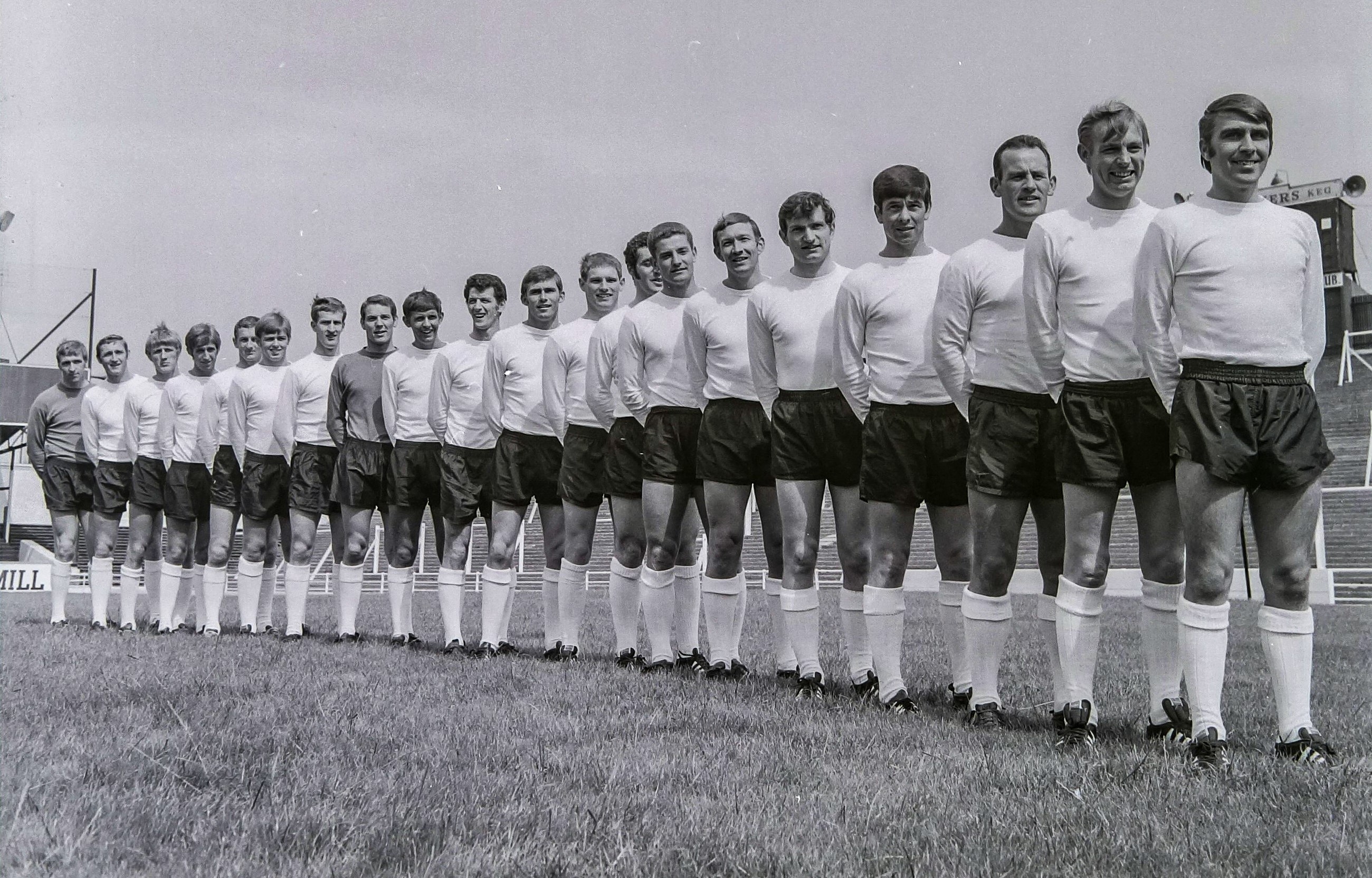 Luton Town Team Photo 1969-70 15 | Hatters Heritage | A History of ...