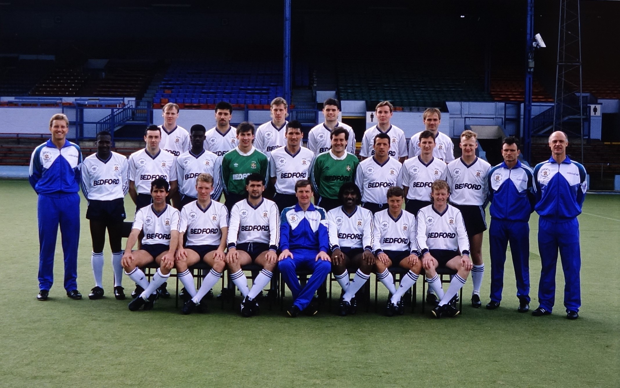 Luton Town Team Photo 1988-89 12 | Hatters Heritage | A History of ...