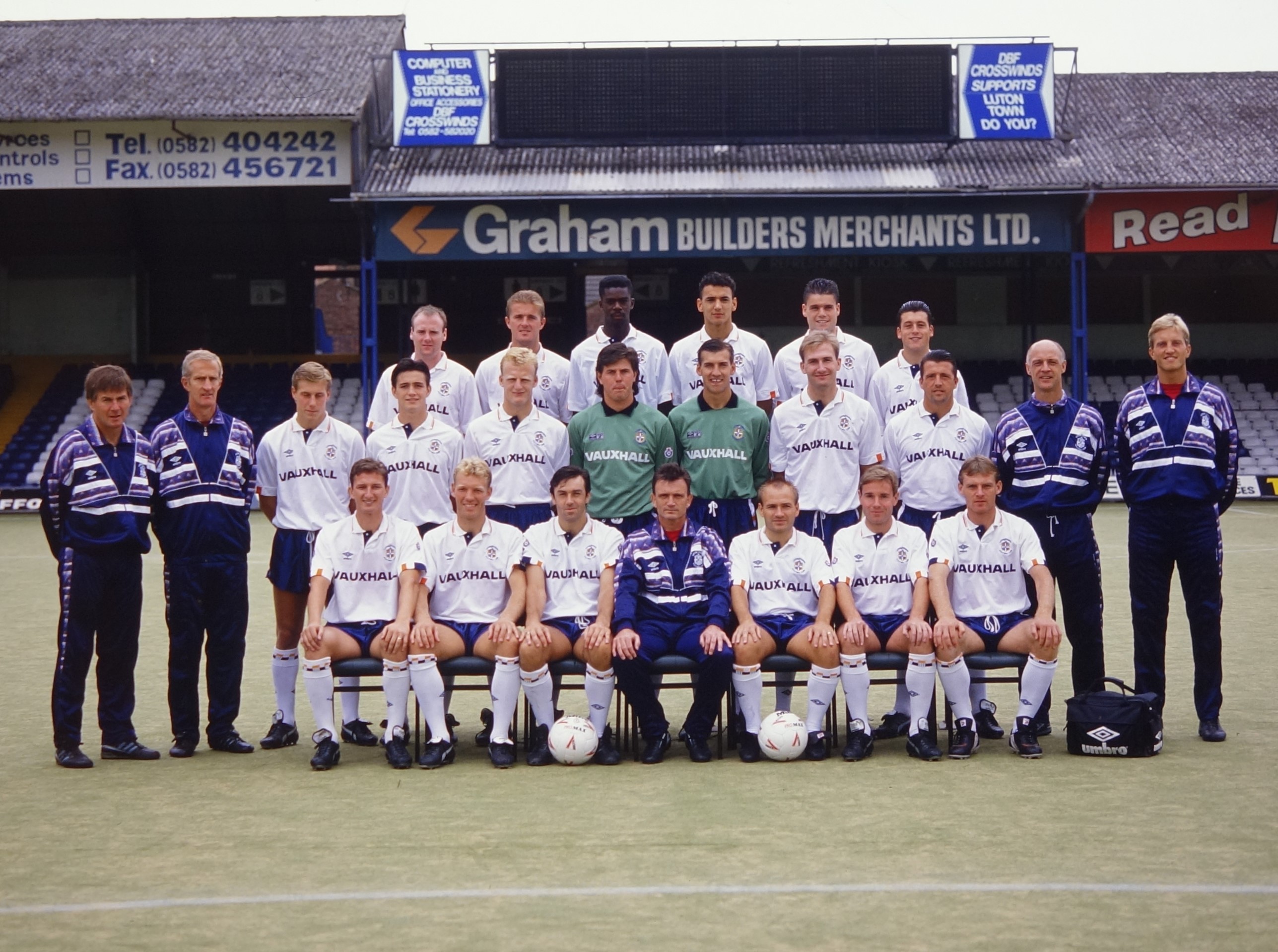 Luton Town Team Photo 1990-91 3 | Hatters Heritage | A History of Luton ...