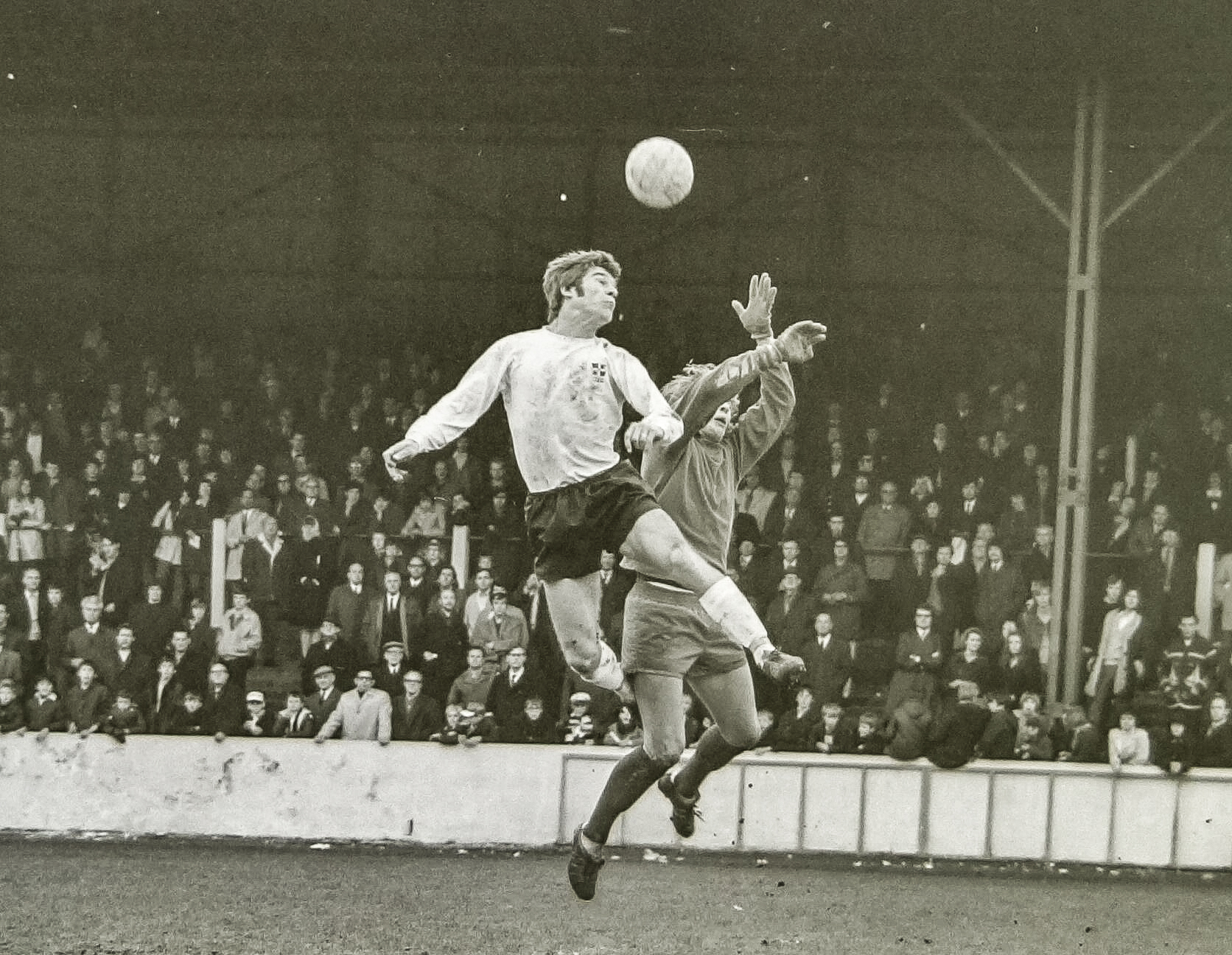 Orient vs Luton Town FC (24th Apr 1971) | Hatters Heritage | A History ...