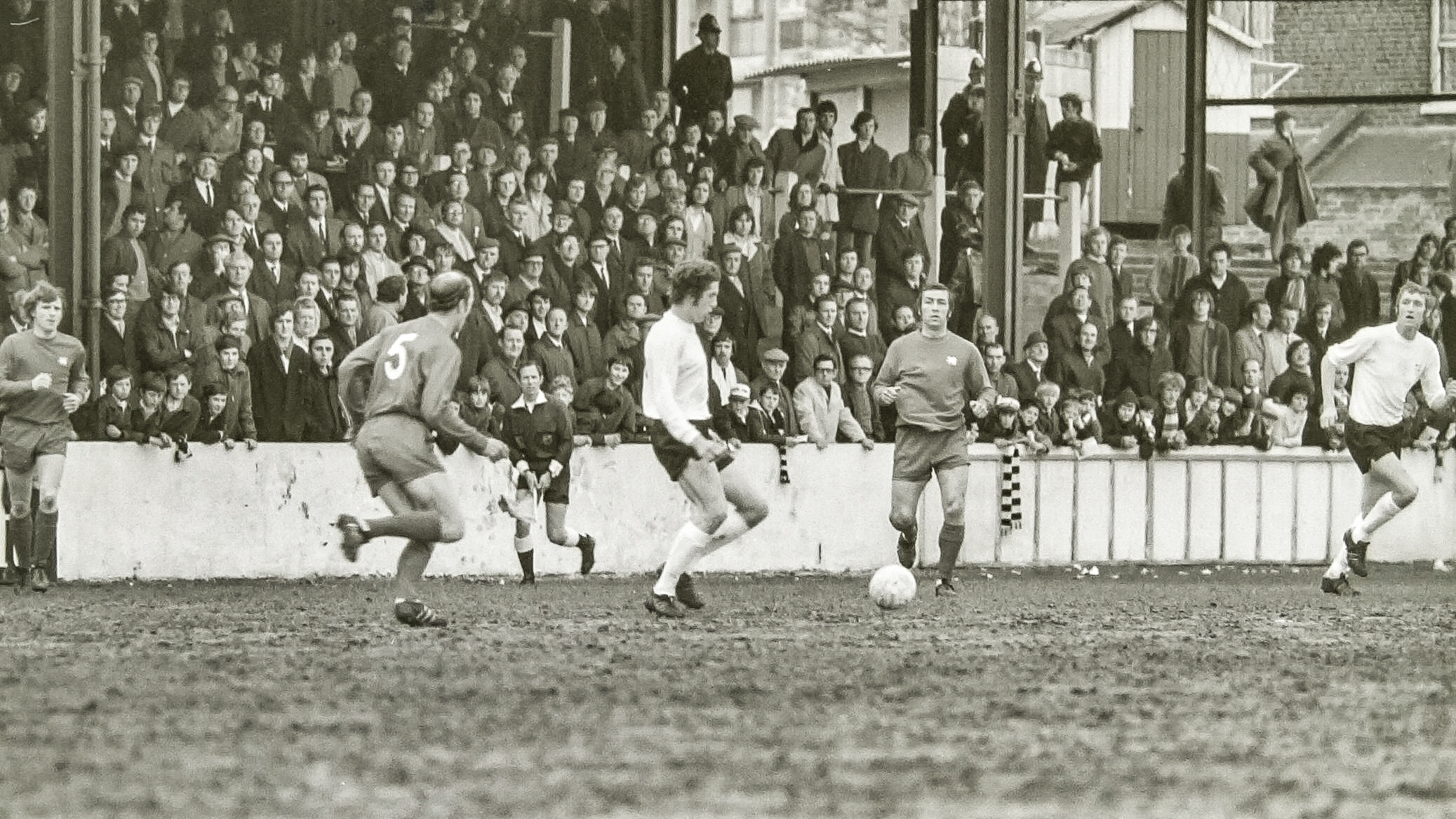 Don Givens | Hatters Heritage | A History of Luton Town FC