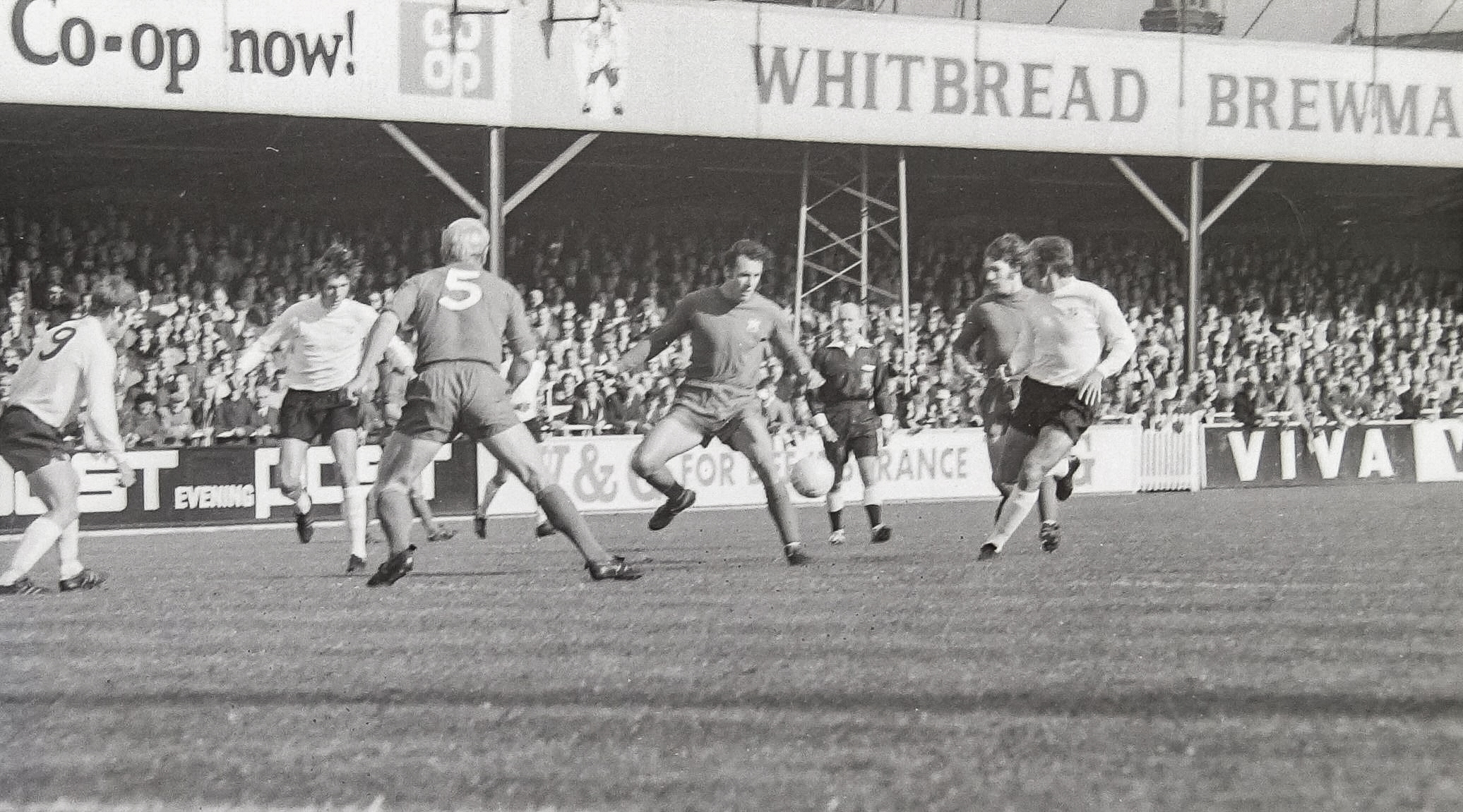 Luton Town FC vs Bristol City (3rd Oct 1970) | Hatters Heritage | A ...