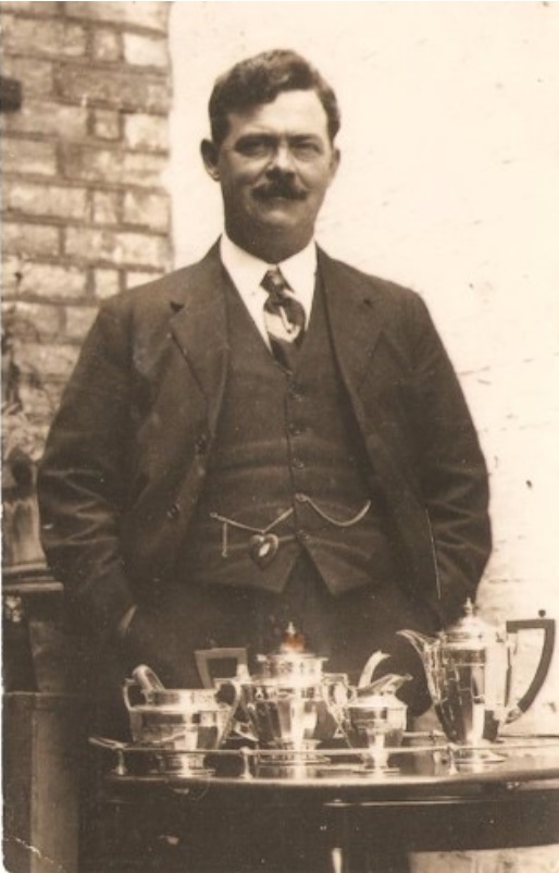 Roland Brown | Hatters Heritage | A History of Luton Town FC