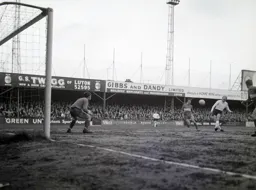 Ian Buxton | Hatters Heritage | A History of Luton Town FC