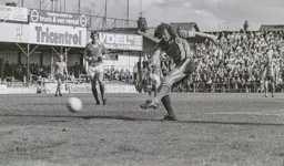 Luton Town FC vs Charlton Athletic (3rd Sep 1977) | Hatters Heritage ...