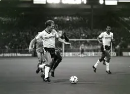 Tim Breacker | Hatters Heritage | A History of Luton Town FC