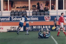 Luton Town FC vs Crewe Alexandra (14th Dec 1996) | Hatters Heritage | A ...