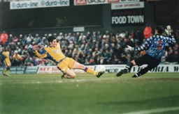 Grimsby Town vs Luton Town FC (7th Apr 1998) | Hatters Heritage | A ...